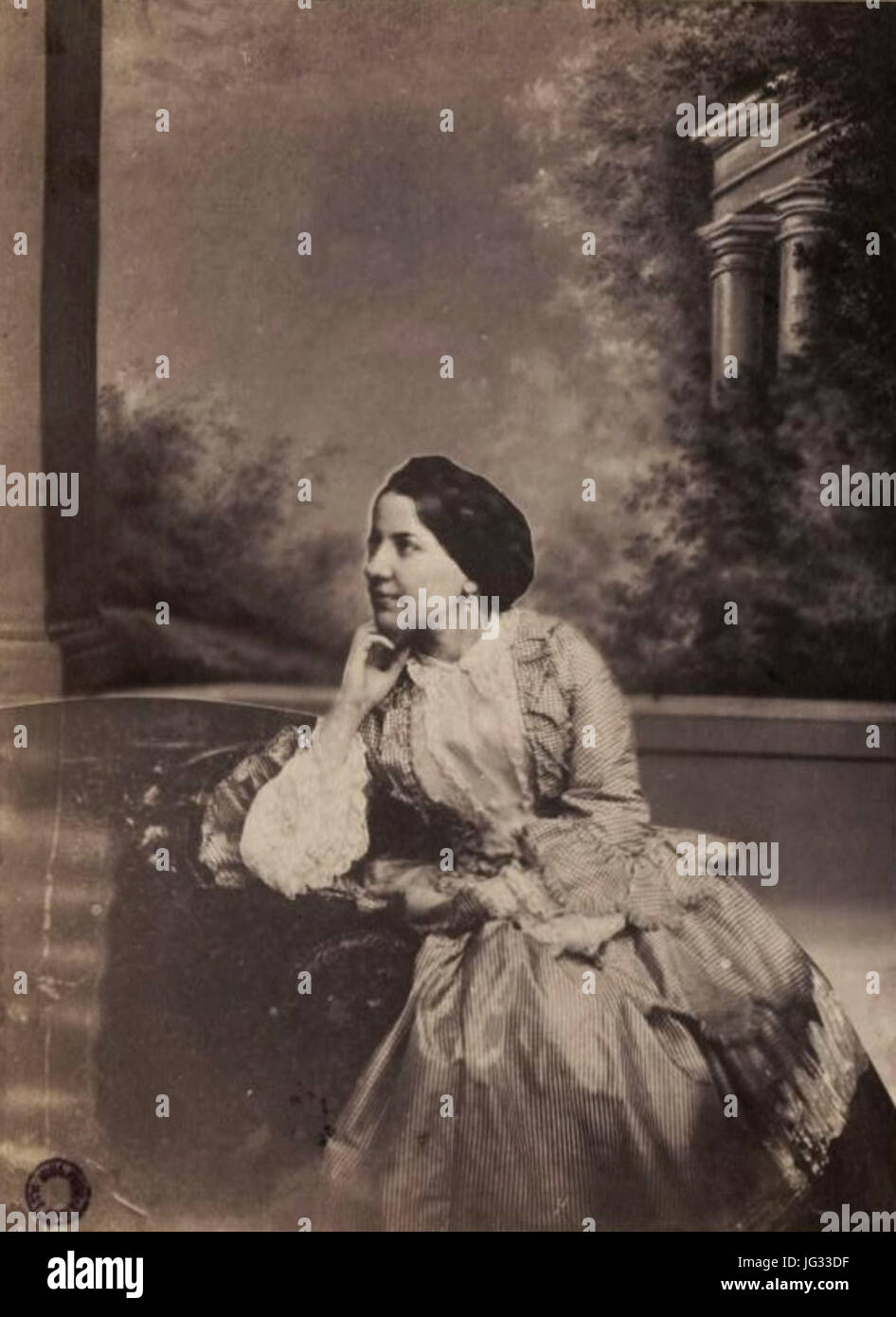 Laura historical hi-res stock photography and images - Alamy