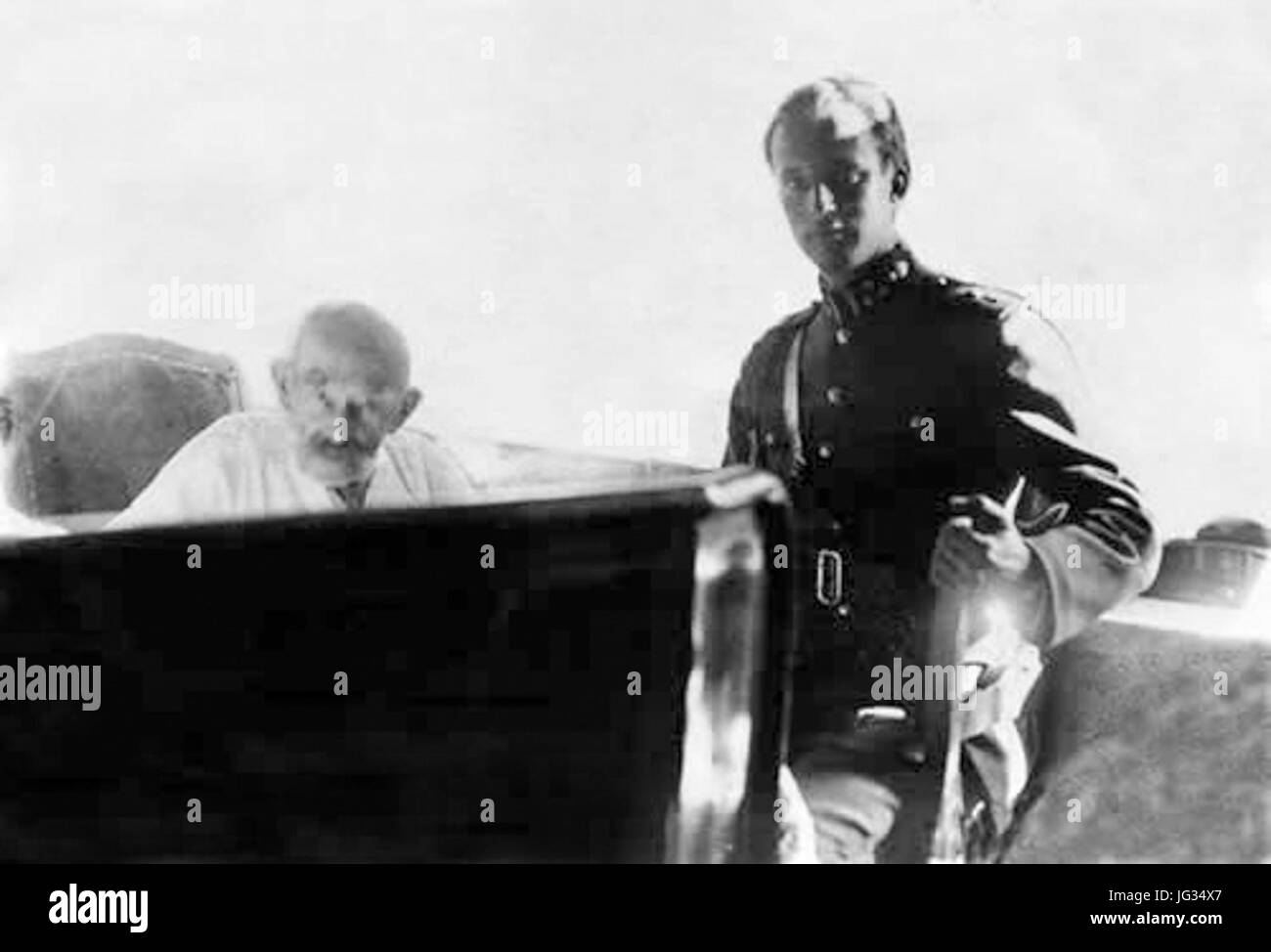 Le Prince Léopold au chevet de Papa Merx Stock Photo - Alamy