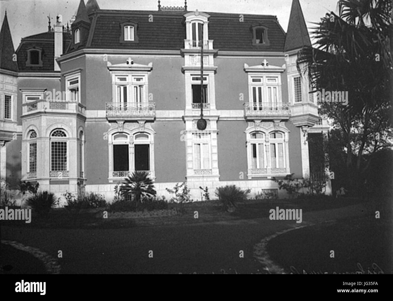 Spanish legation hi-res stock photography and images - Alamy