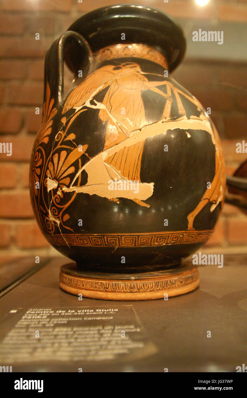 Pelike hi-res stock photography and images - Alamy