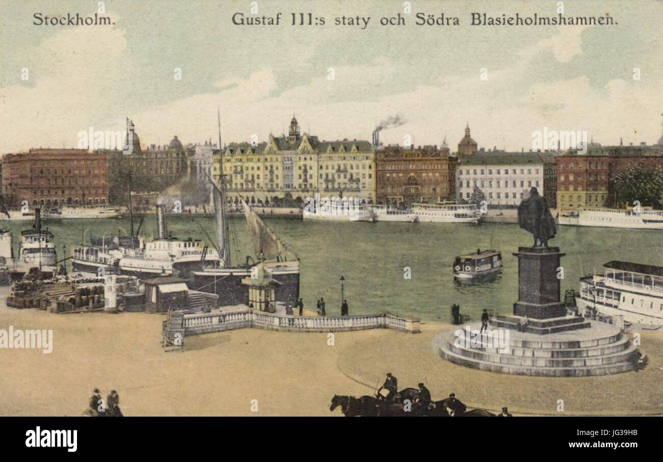 Staty hi-res stock photography and images - Alamy