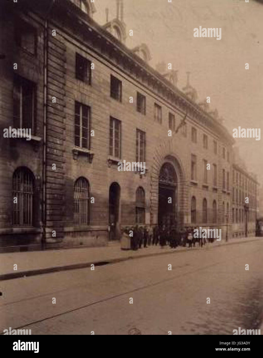 Hôpital Beaujon - Atget - 1 Stock Photo - Alamy