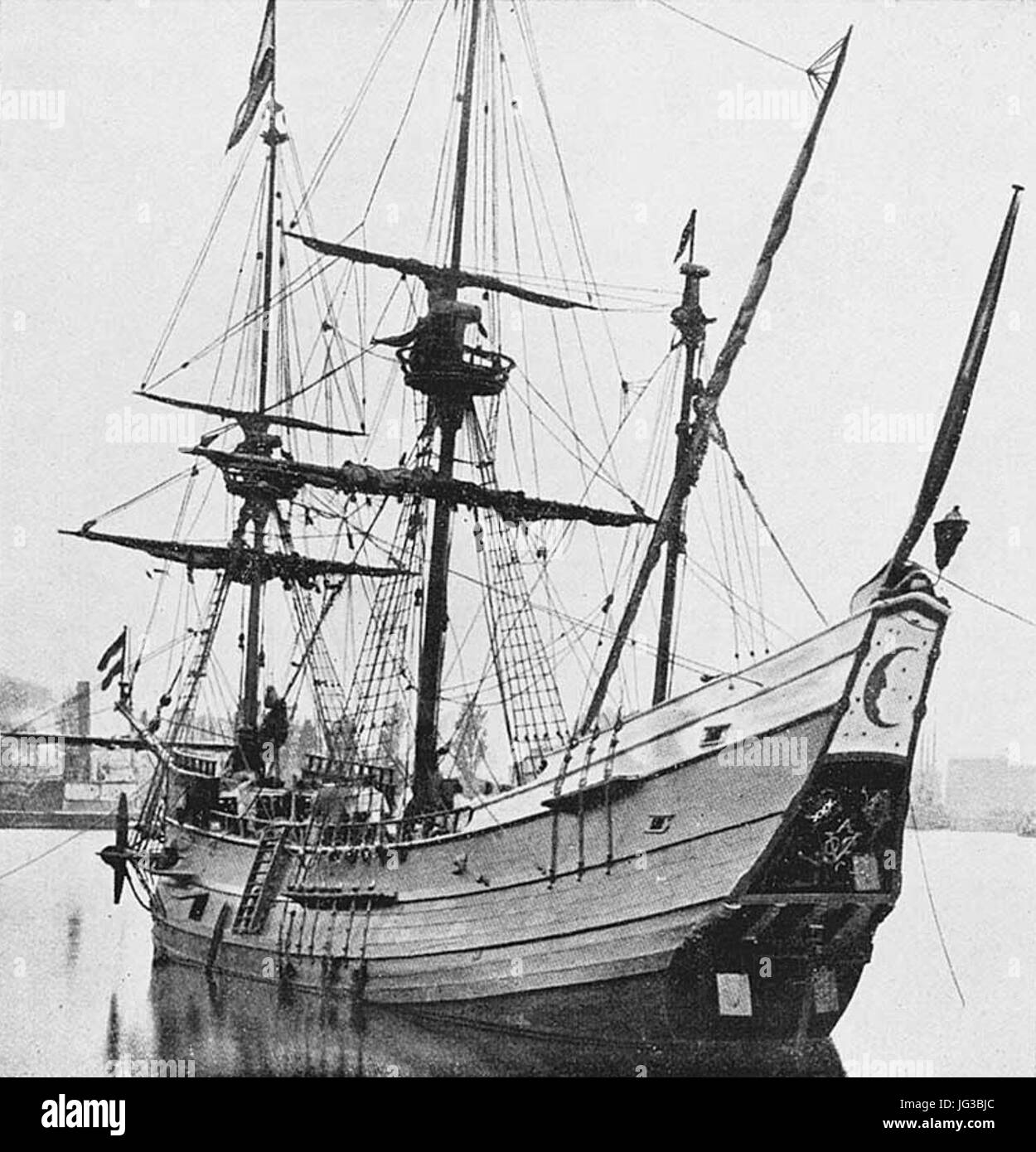 Halve maen hi-res stock photography and images - Alamy