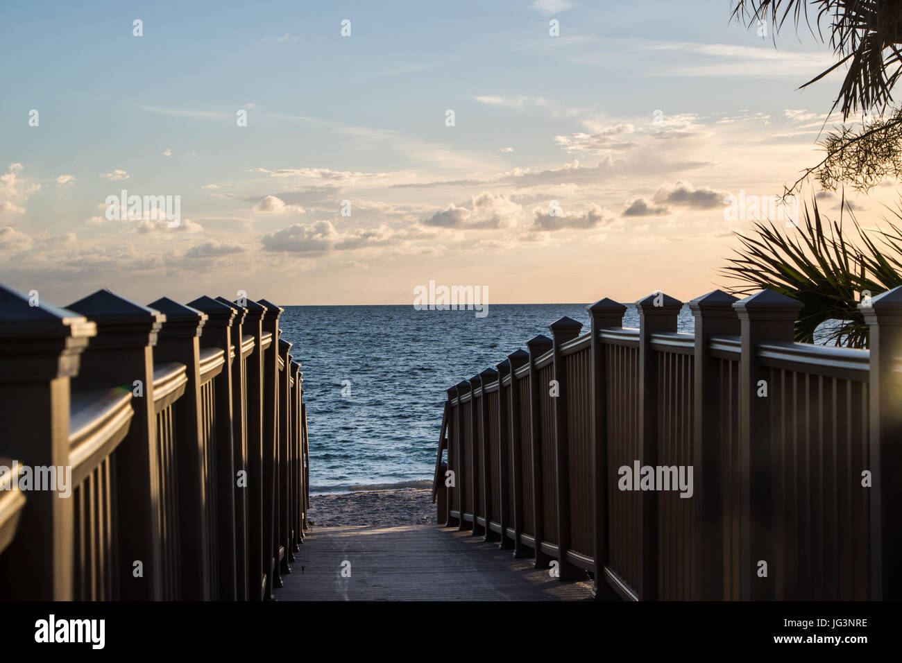 Beach railings ramp hi-res stock photography and images - Alamy