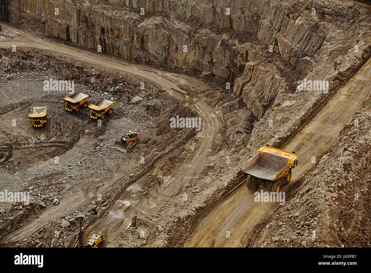 Open cut mine hi-res stock photography and images - Alamy