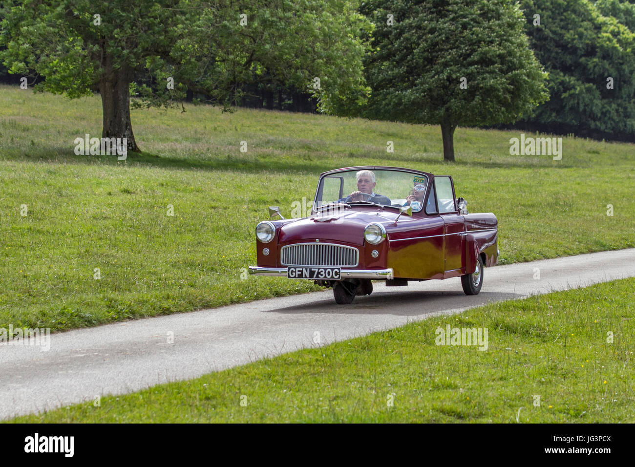1965 60s Bond MK Tourer maroon three wheeler; Classic, collectable ...