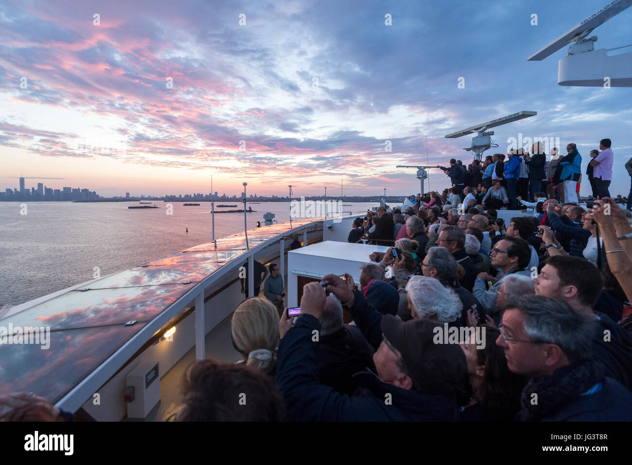 USA, New York, on 2017/07/01 : arrival of the The Bridge 2017, a ...