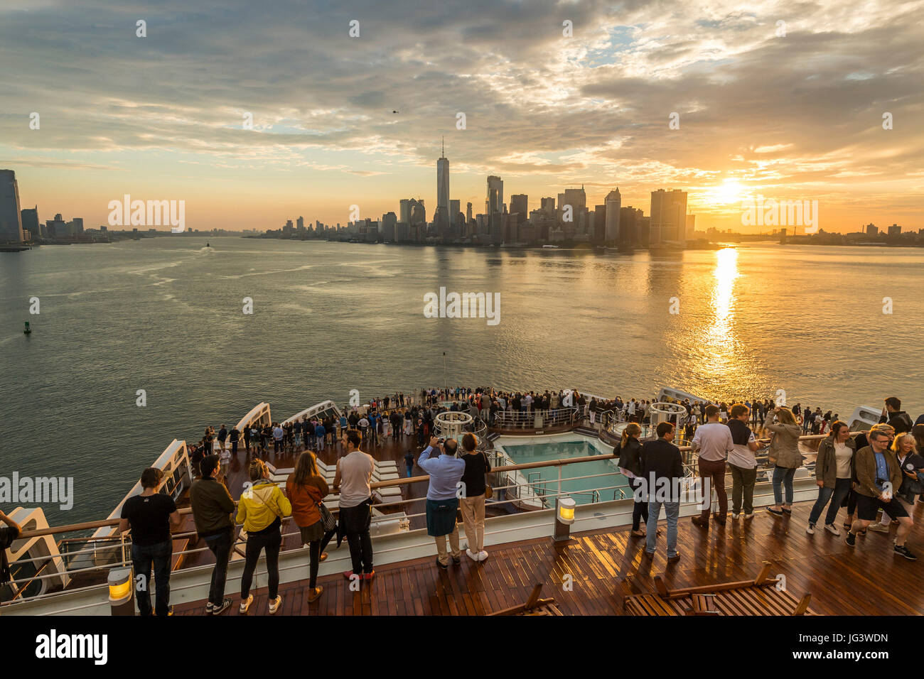 USA, New York, on 2017/07/01 : arrival of the The Bridge 2017, a ...