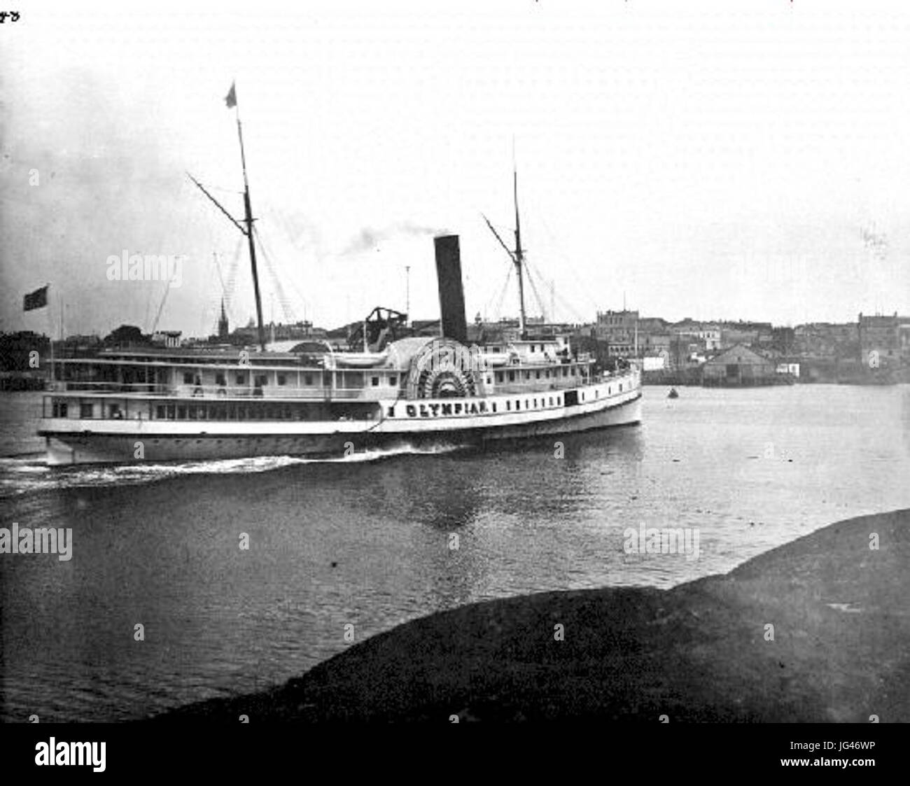 Ship arriving port Black and White Stock Photos & Images - Alamy