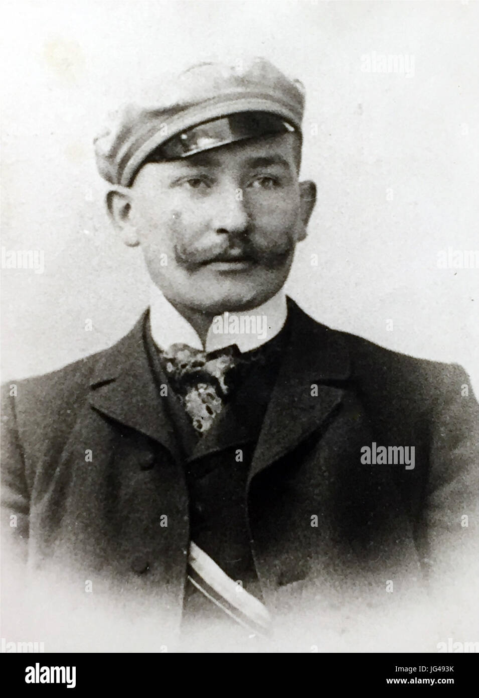 Soffing hi-res stock photography and images - Alamy