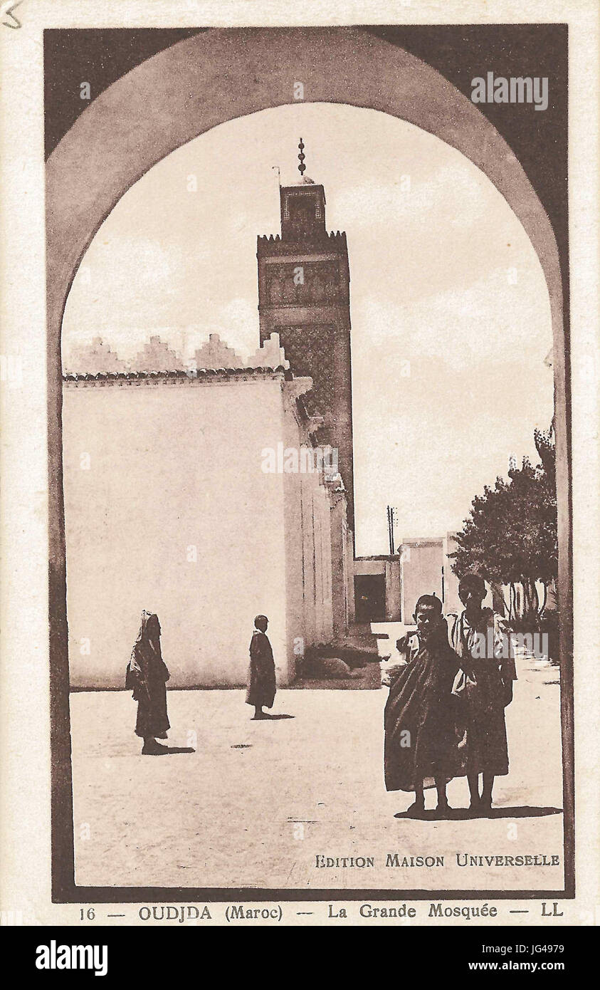 Oujda La Grande Mosquée Stock Photo - Alamy