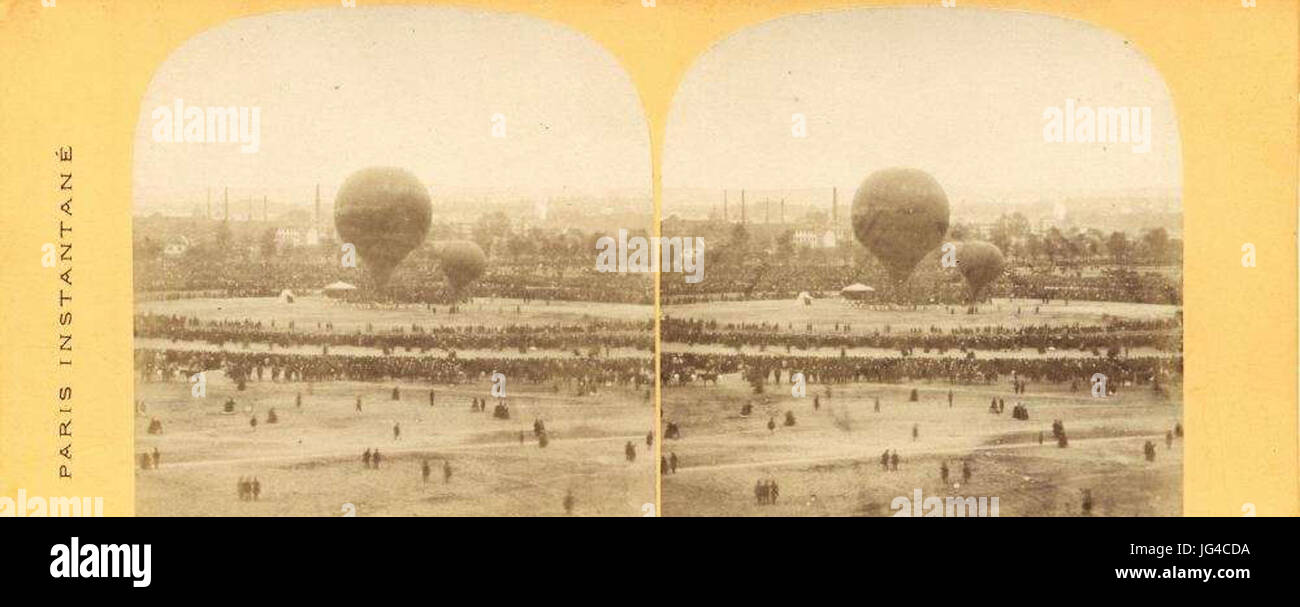 Nadar paris balloon hi-res stock photography and images - Alamy