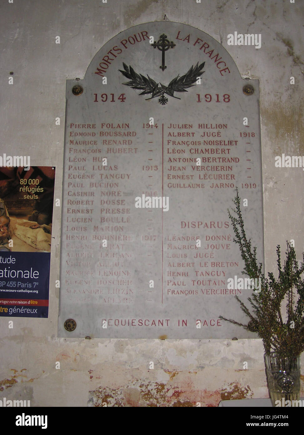 This commemorative plaque honors those who served in World War I ...