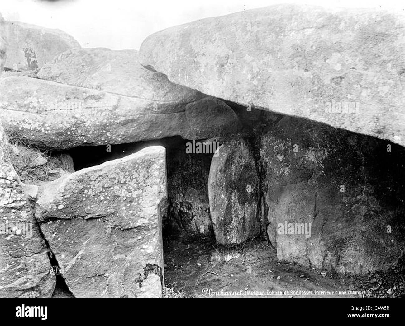 Tumulus Drawing Black and White Stock Photos & Images - Alamy