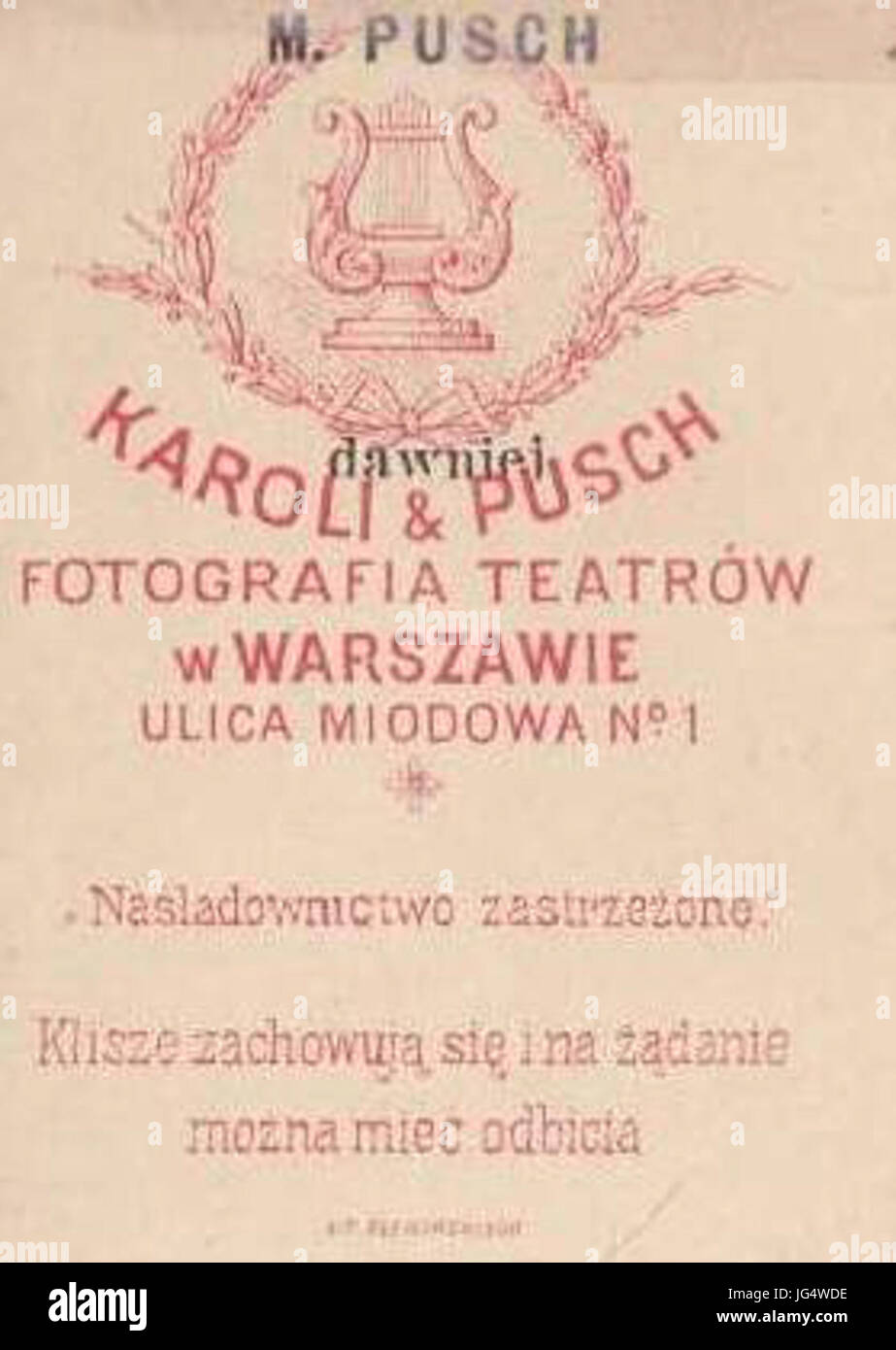 Paper theater of the 19th century hi-res stock photography and images ...