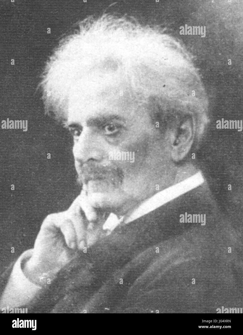 David popper hi-res stock photography and images - Alamy