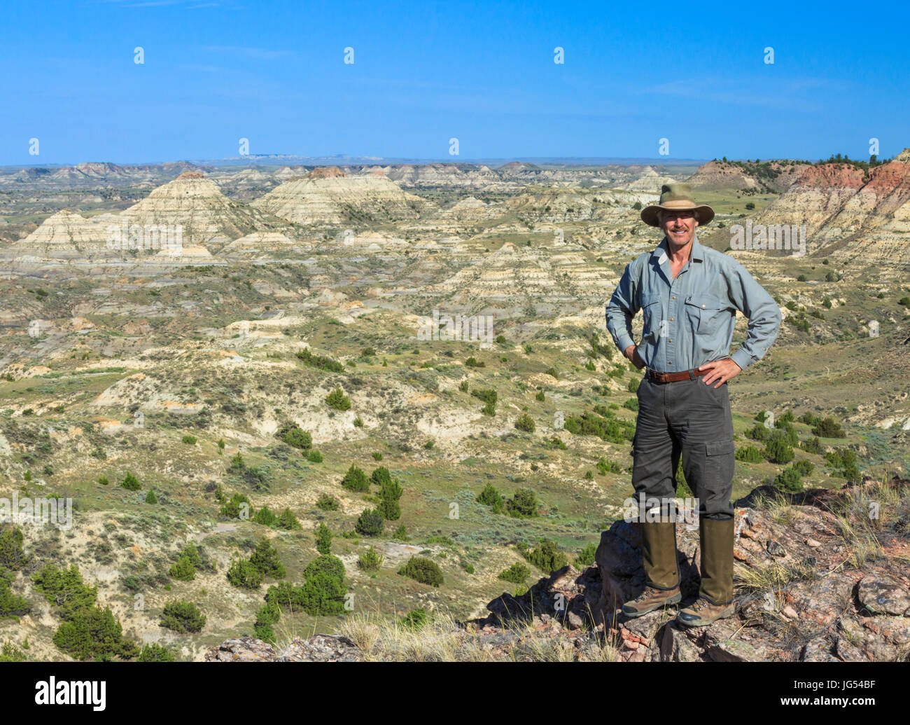 Portrait scenery hi-res stock photography and images - Alamy