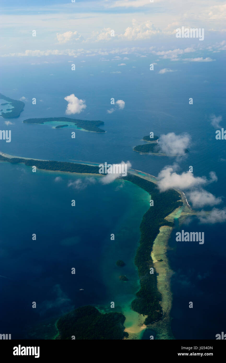 Aerials russell islands hi-res stock photography and images - Alamy