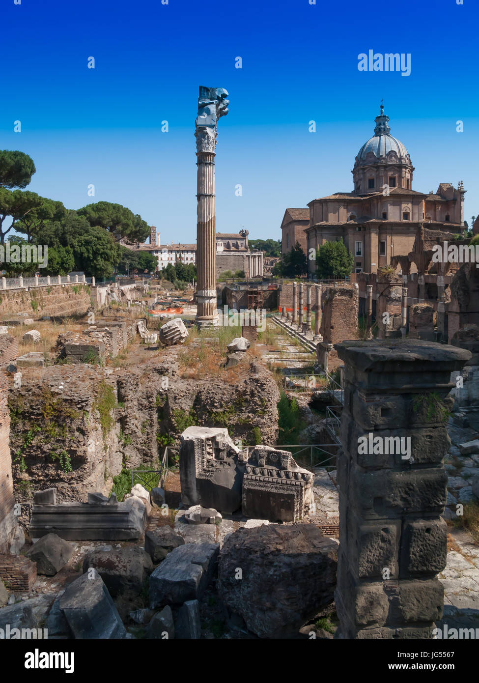 Roman Forum, Foro Romano, rectangular forum surrounded by the ruins of ...