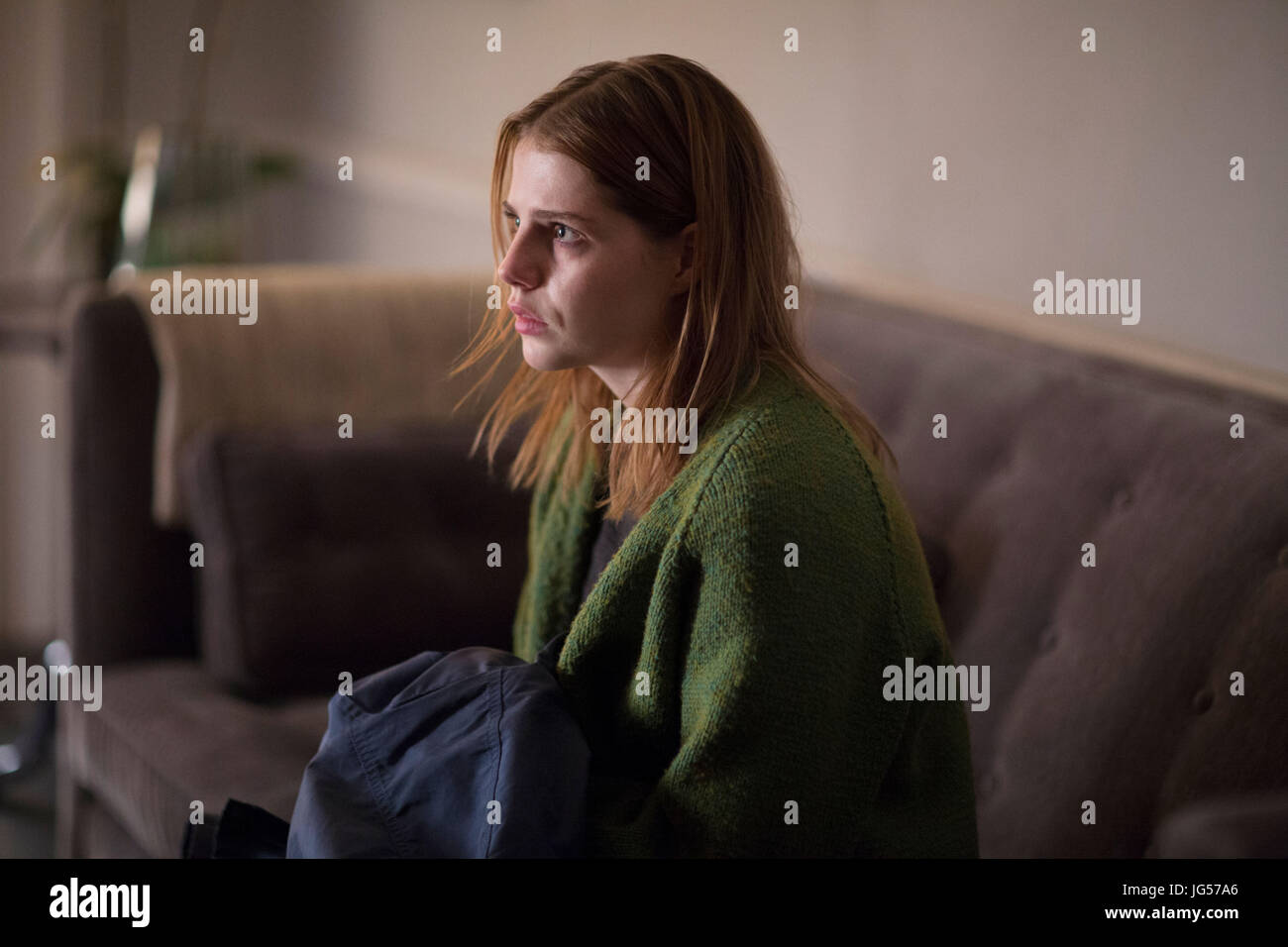 GYPSY, Lucy Boynton, (Season 1, ep. 106, aired June 30, 2017). photo ...