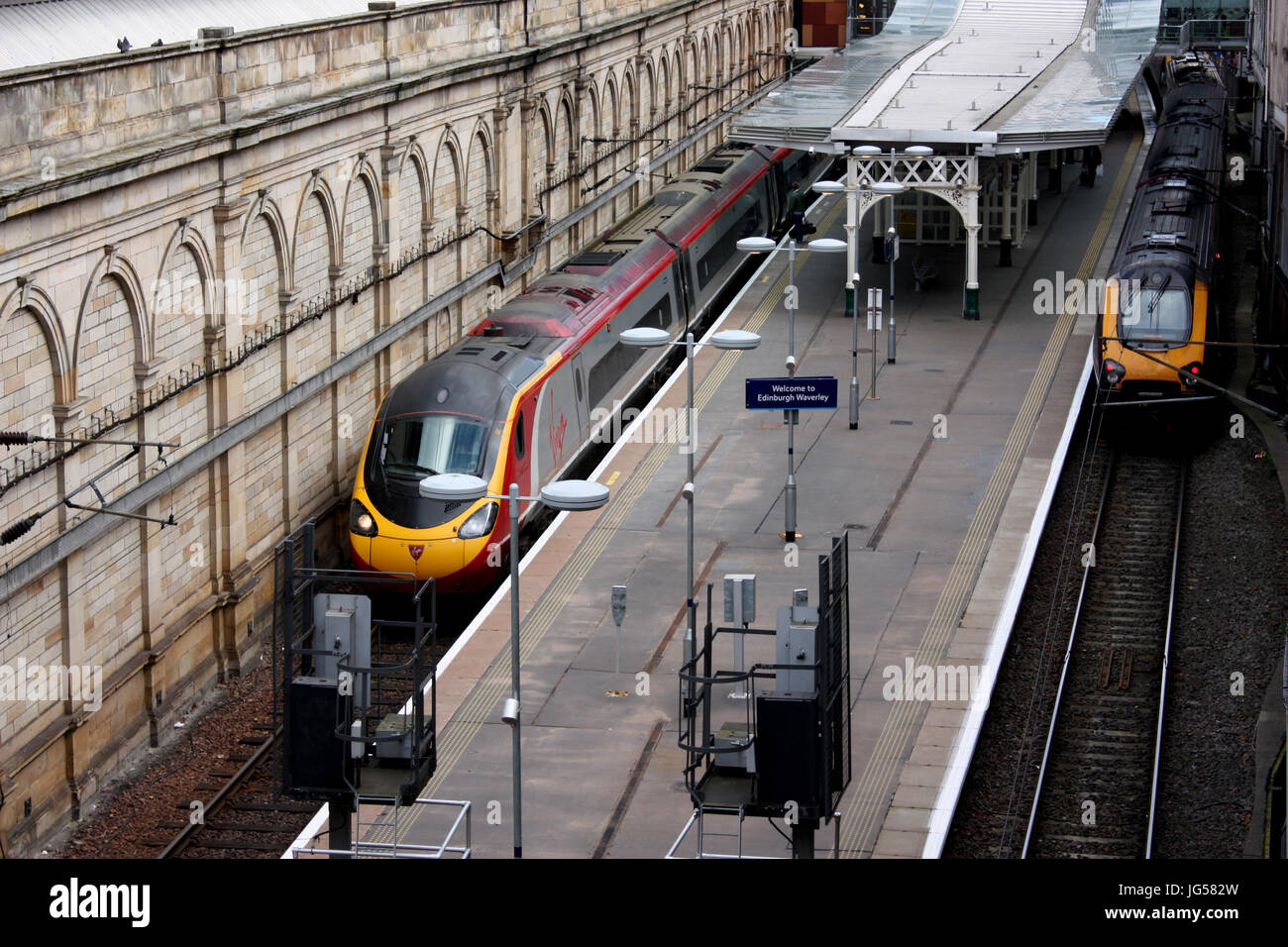 Dunedin tram hi-res stock photography and images - Alamy