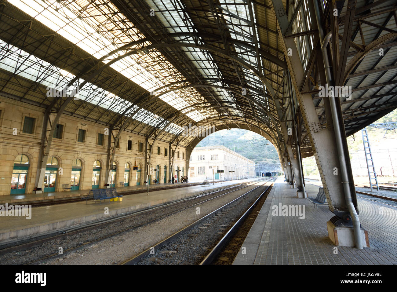 Portbou station hi-res stock photography and images - Alamy