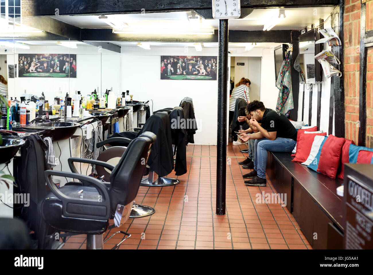 Traditional turkish barber shop hi-res stock photography and images - Alamy