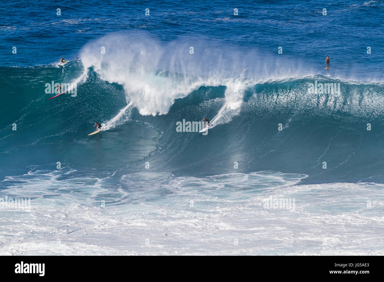 Waimea bay Oahu Hawaii, Surfing on the north shore during a big swell ...
