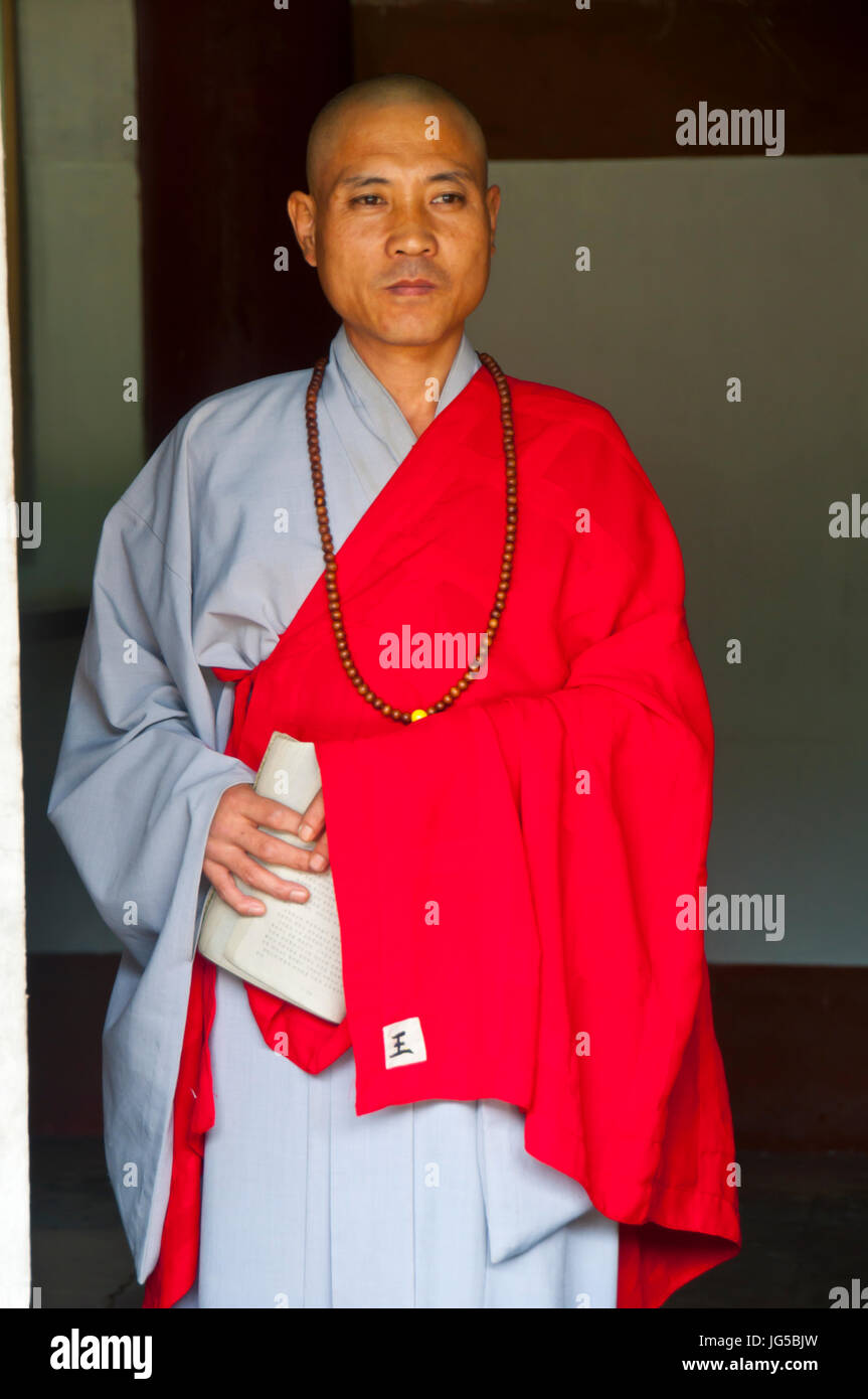 Old monk hi-res stock photography and images - Alamy