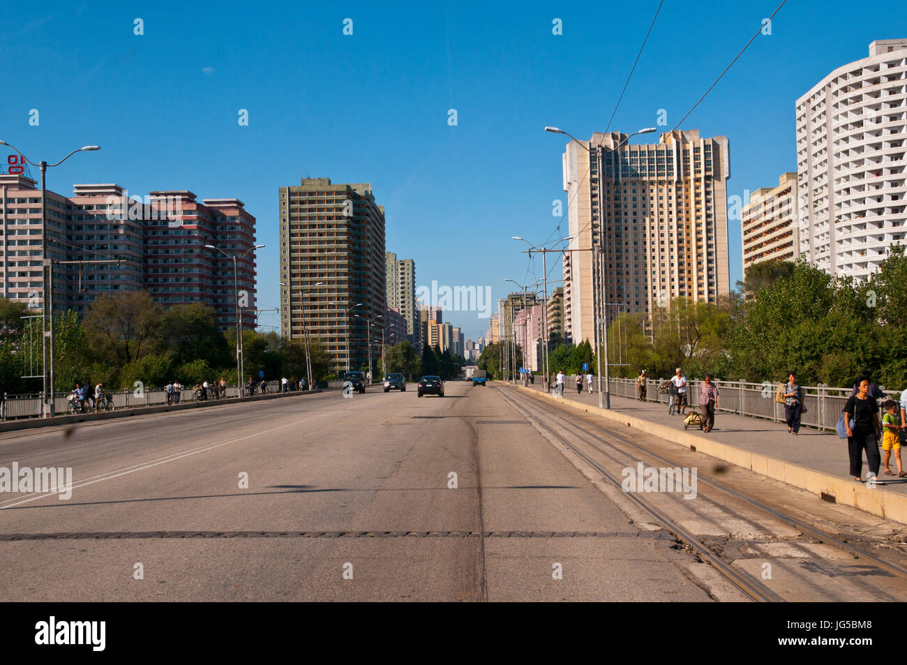 Empty of cars north korea hi-res stock photography and images - Alamy