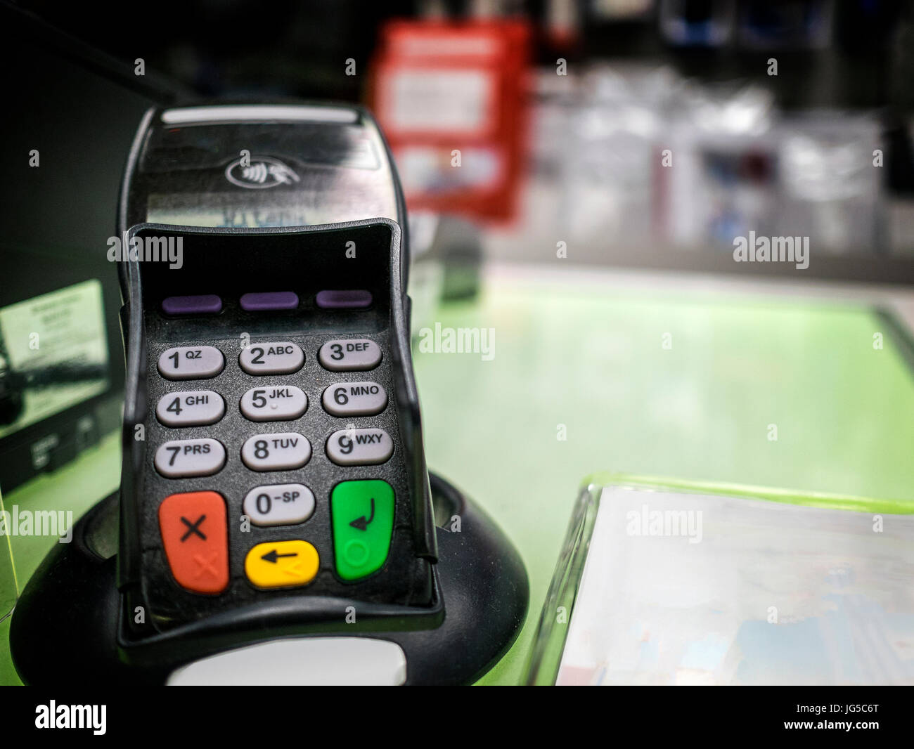 Customer bank transaction counter hi-res stock photography and images ...