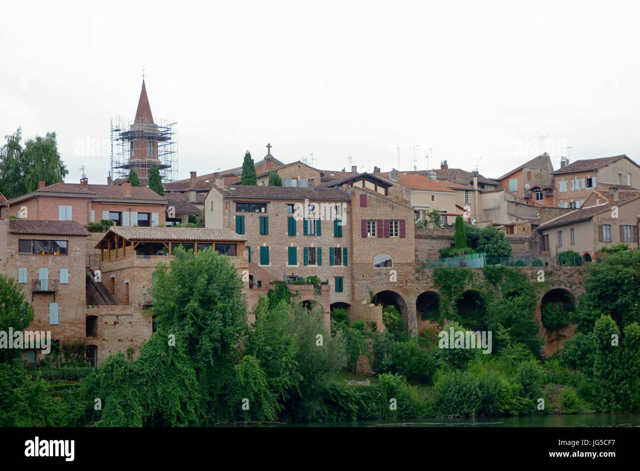 City of Albi with River Tarn Stock Photo - Alamy