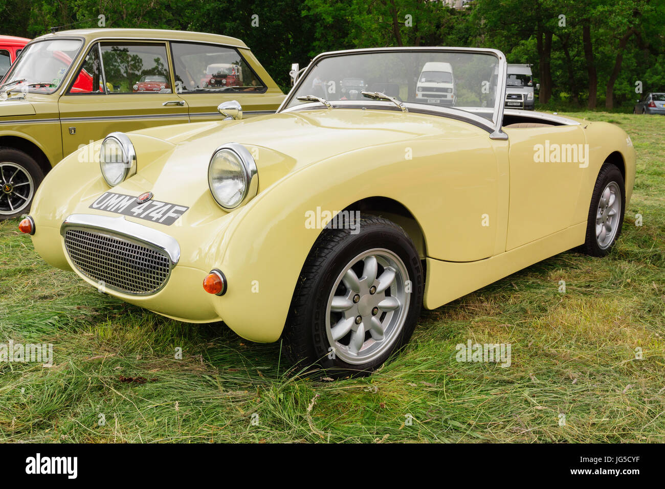 Austin healey sprite mark 1 bugeye hi-res stock photography and images ...