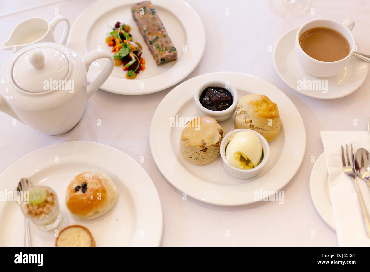 Cream Tea at The Pump Rooms in Bath Stock Photo - Alamy