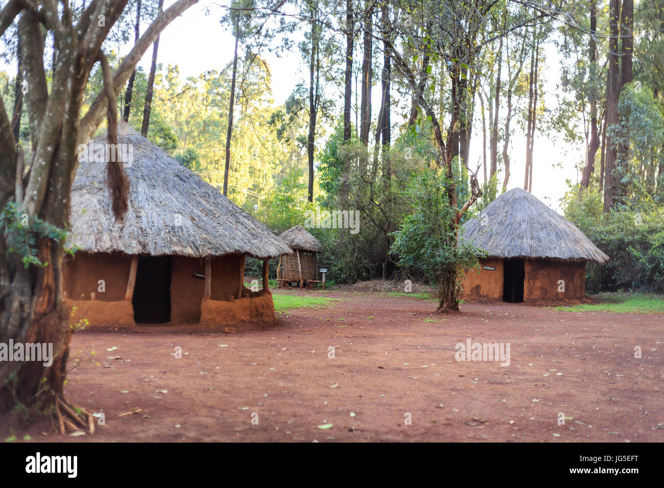 Kikuyu hut hi-res stock photography and images - Alamy