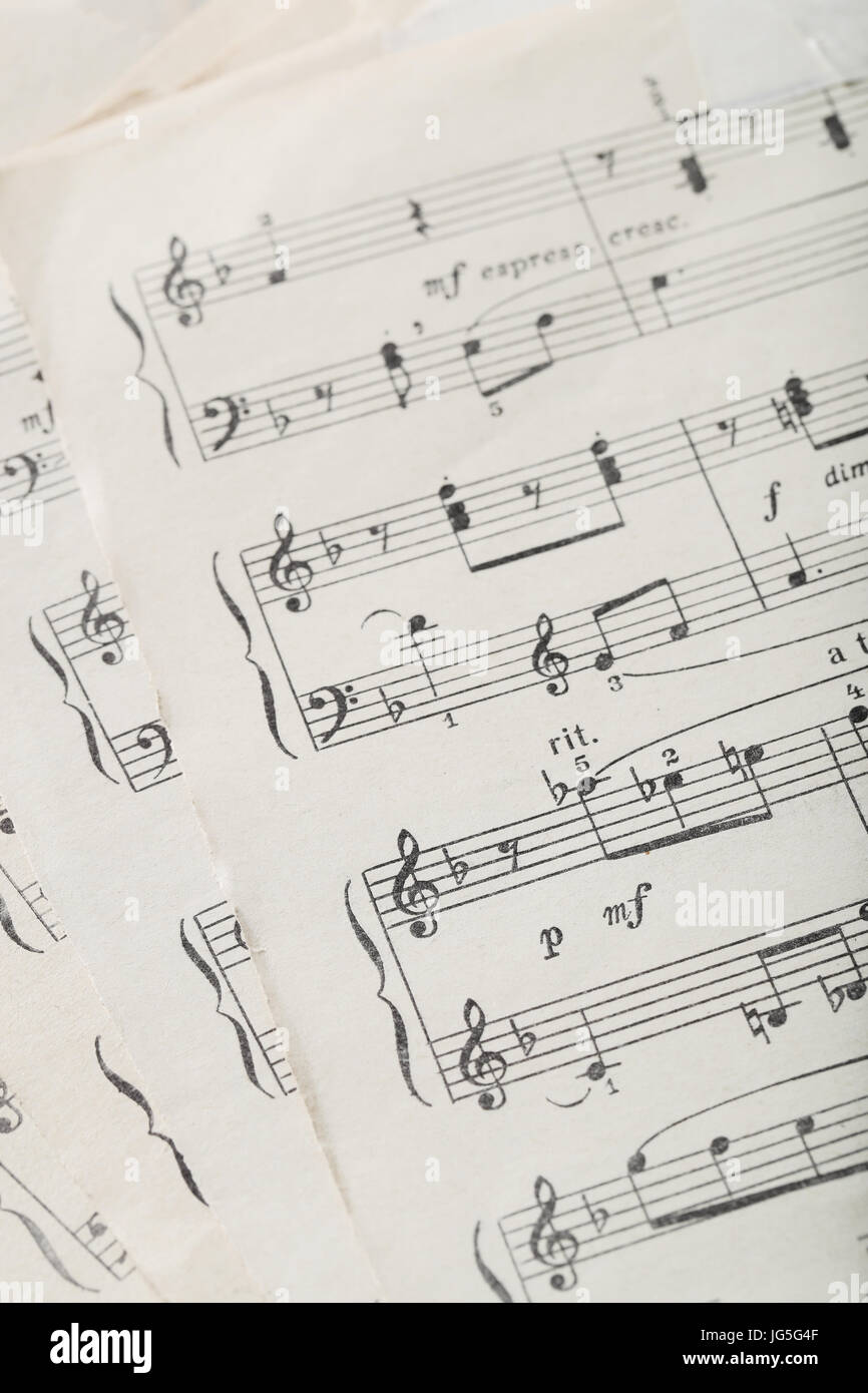 Vintage. Music notes on the vintage paper Stock Photo - Alamy