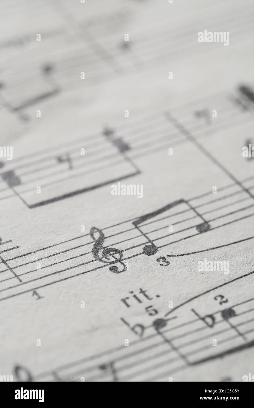 Vintage. Music notes on the vintage paper Stock Photo - Alamy
