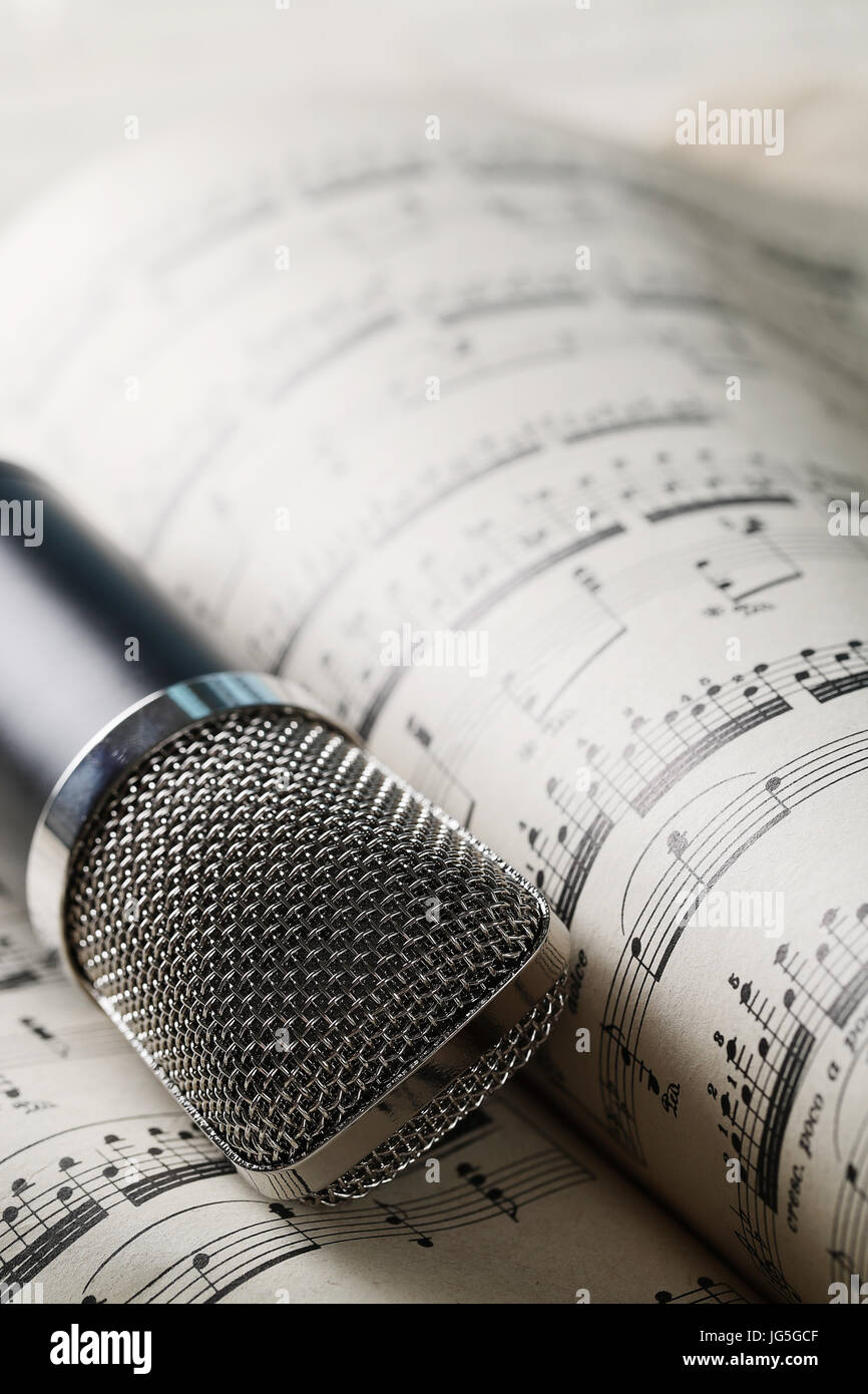 Vintage. Music notes on the vintage paper Stock Photo - Alamy