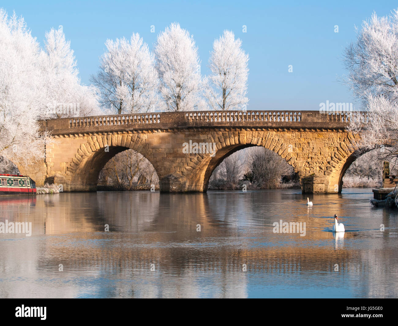 Bridge in a frozen landscape, Oxfordshire, England Stock Photo - Alamy