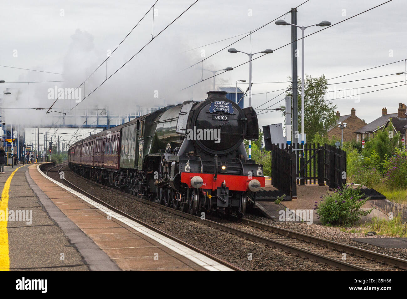 St neots train station hi-res stock photography and images - Alamy