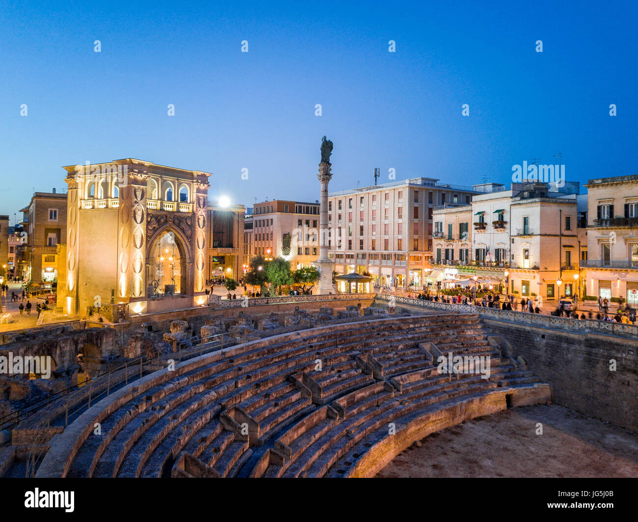 Historic city center of Lecce in Puglia, Italy Stock Photo - Alamy