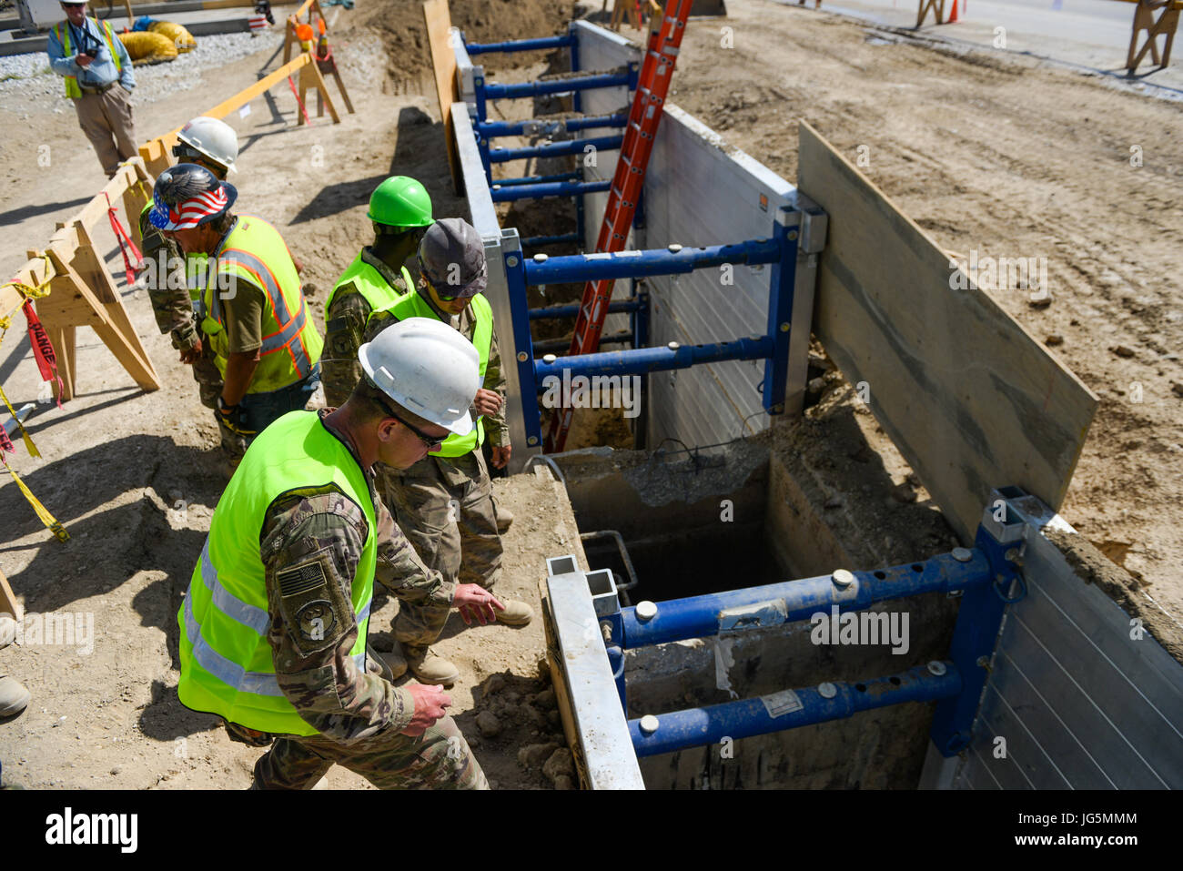 455 expeditionary civil engineer squadron hi-res stock photography and ...