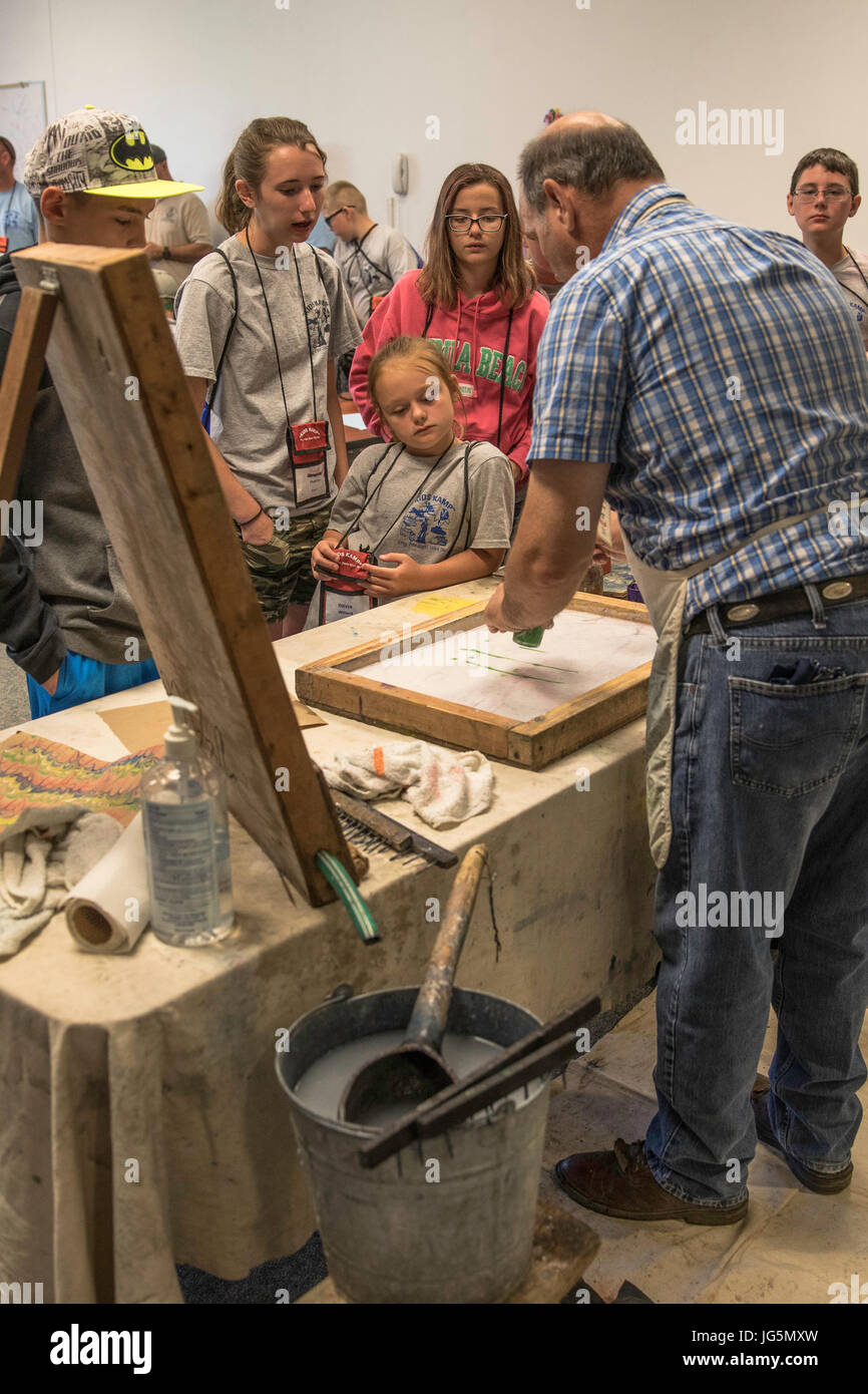 Kids kamp 2017 hi-res stock photography and images - Alamy
