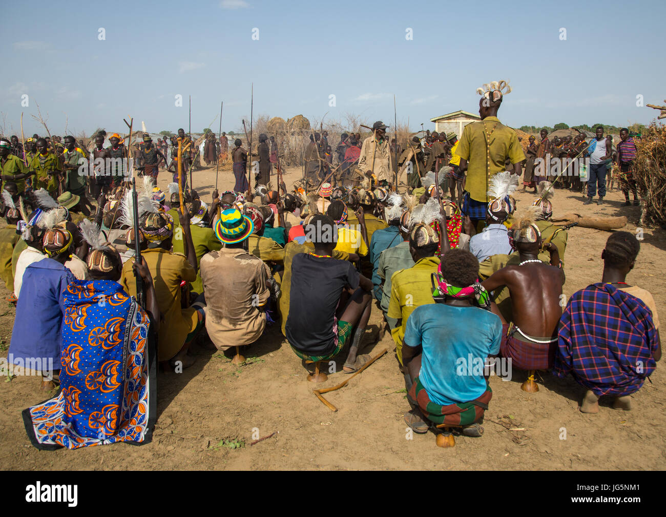 Tribe warriors during the proud ox ceremony in the Dassanech tribe ...