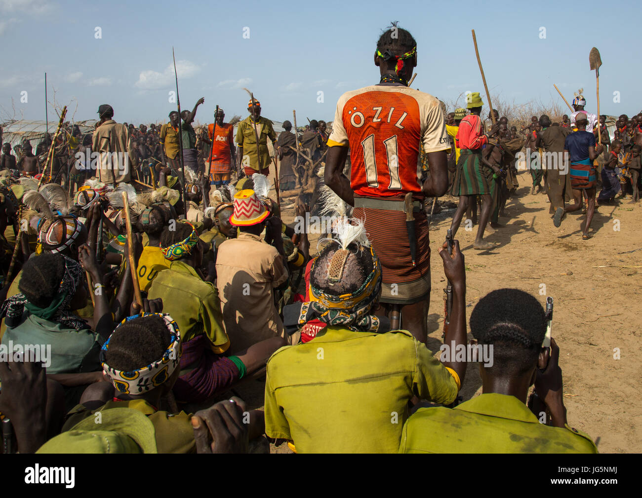 Tribe warriors during the proud ox ceremony in the Dassanech tribe ...