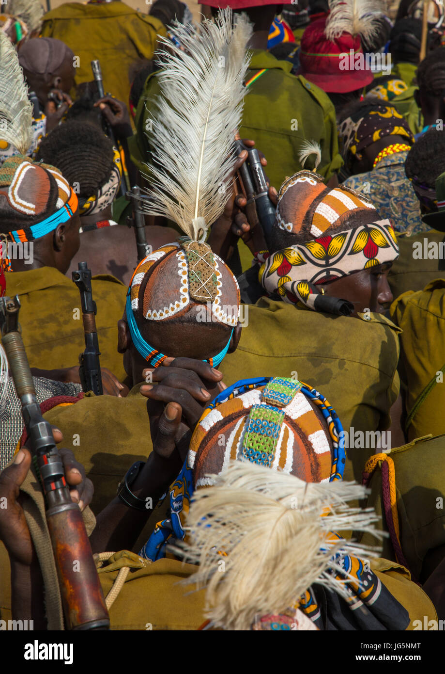 Tribe warriors during the proud ox ceremony in the Dassanech tribe ...