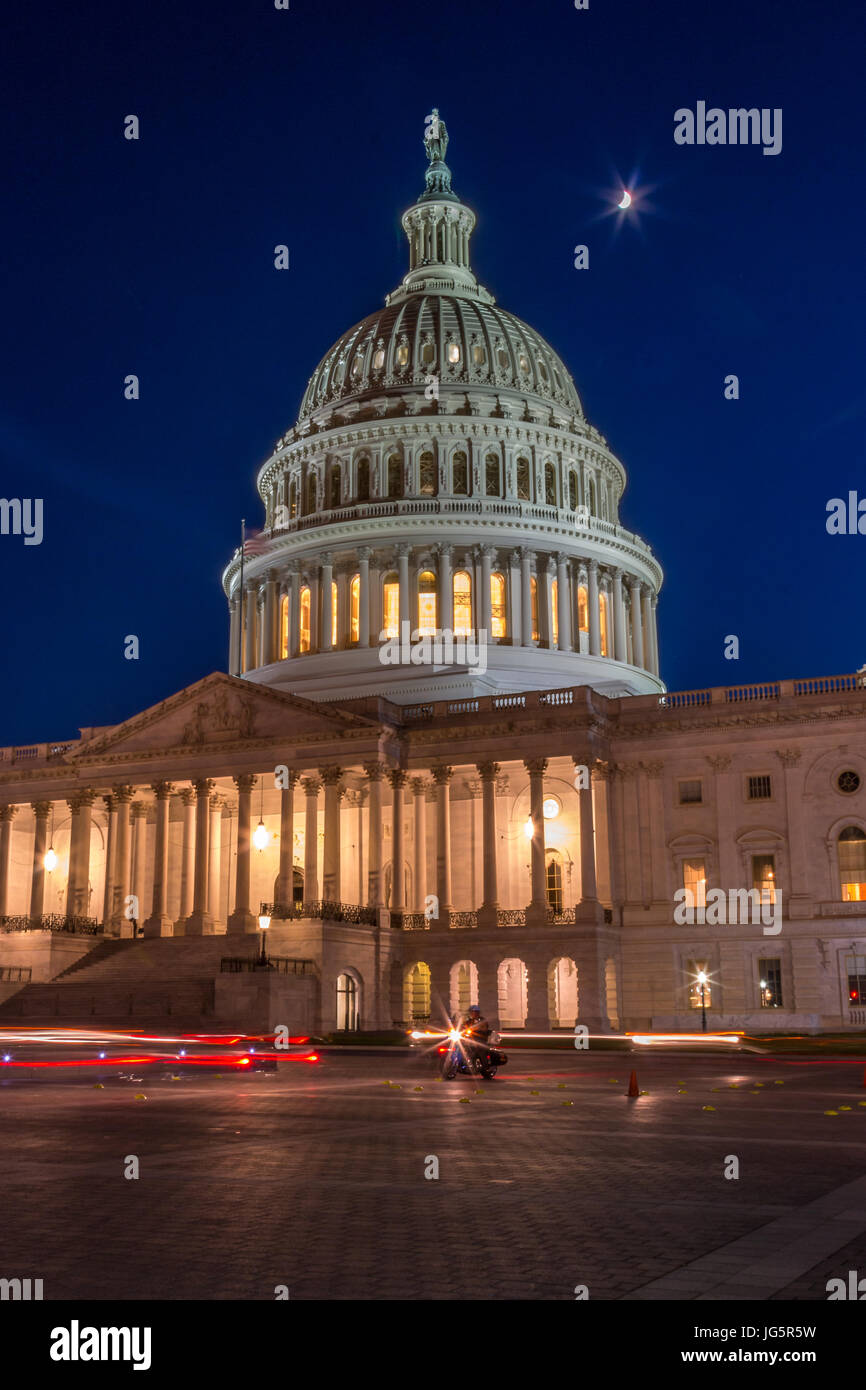 U s capitol senate windows hi-res stock photography and images - Alamy