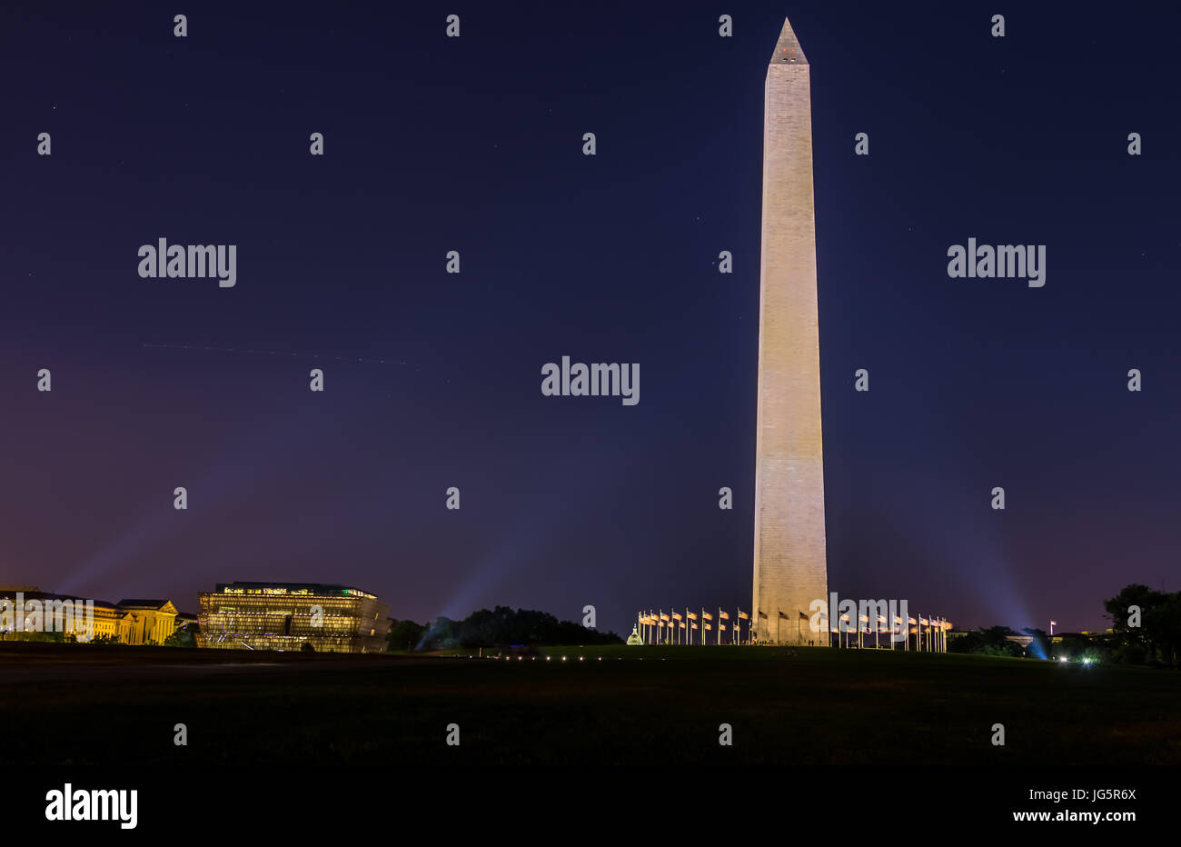 Capstone Washington Monument At Night 20 MUST SEE Historic Sites In