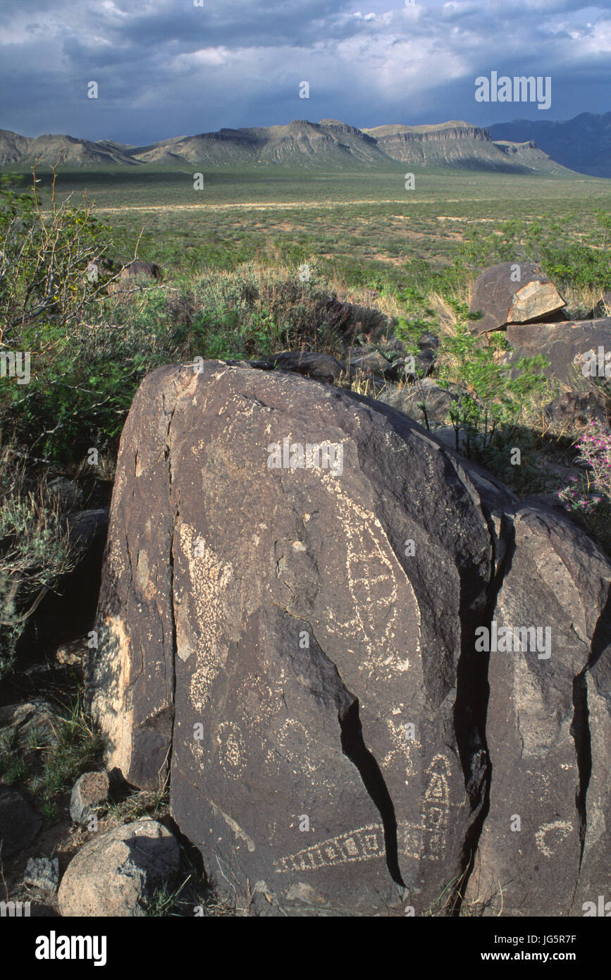 Petroglyph, Three Rivers Petroglyph Site, New Mexico Stock Photo - Alamy