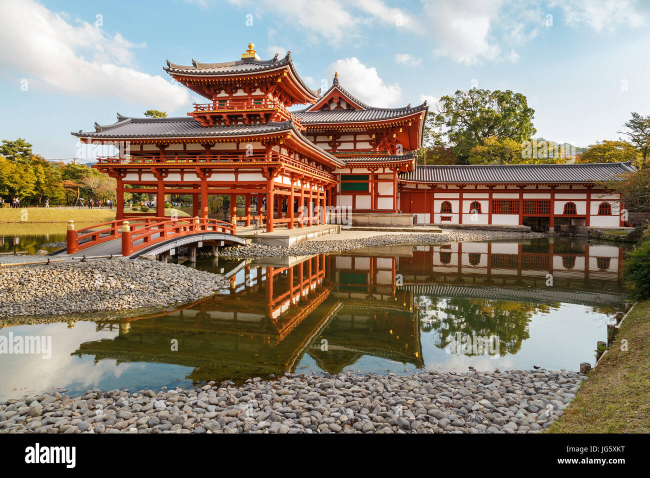 The Phoenix Hall (Hoo Do) at Byodo-in Temple in Kyoto, Japan Stock ...